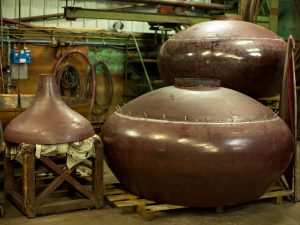 Fabrication de l’alambic Charentais - Les Savoir-faire du Cognac